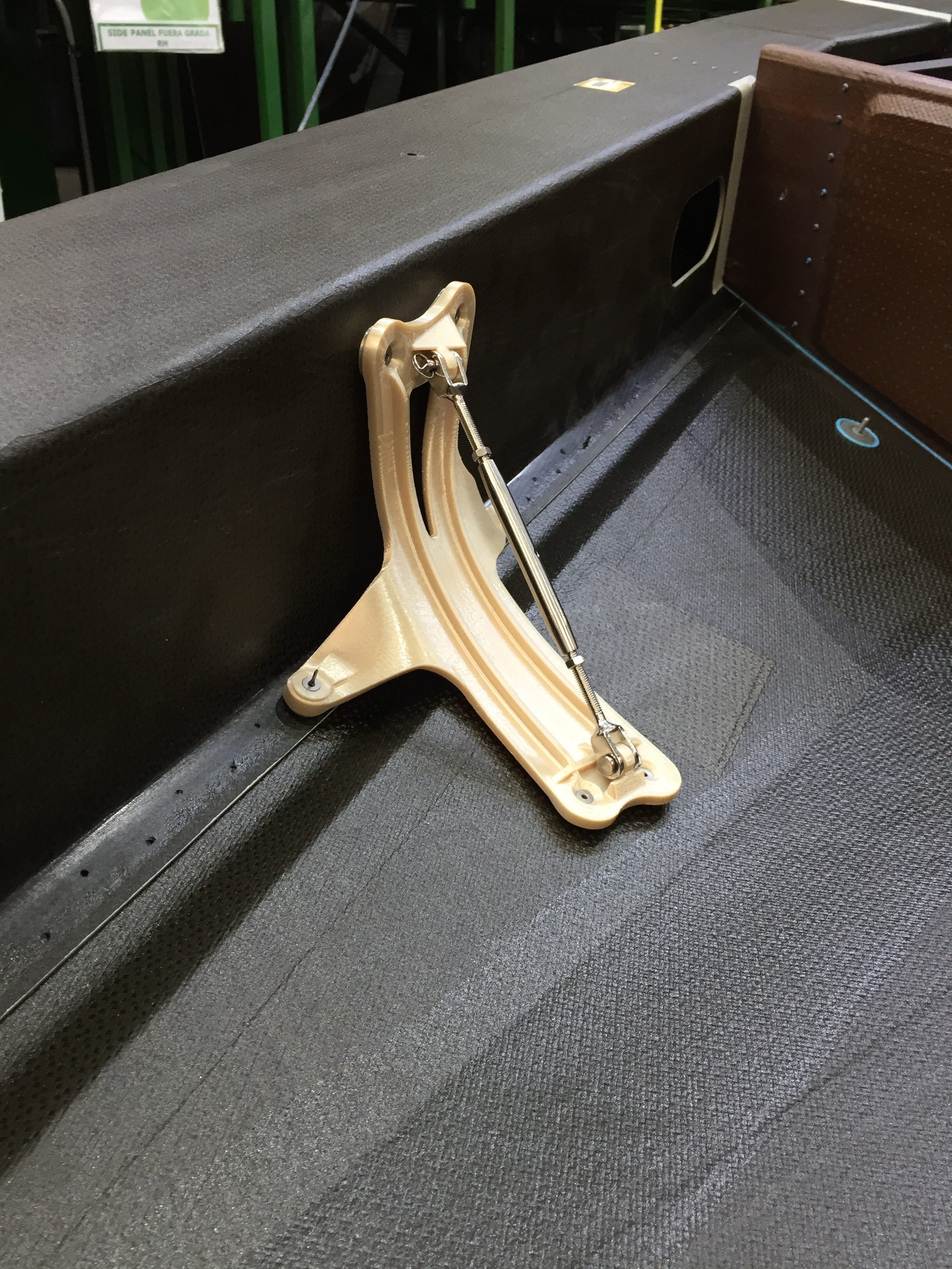 Complex 'curved' 3D printed tools