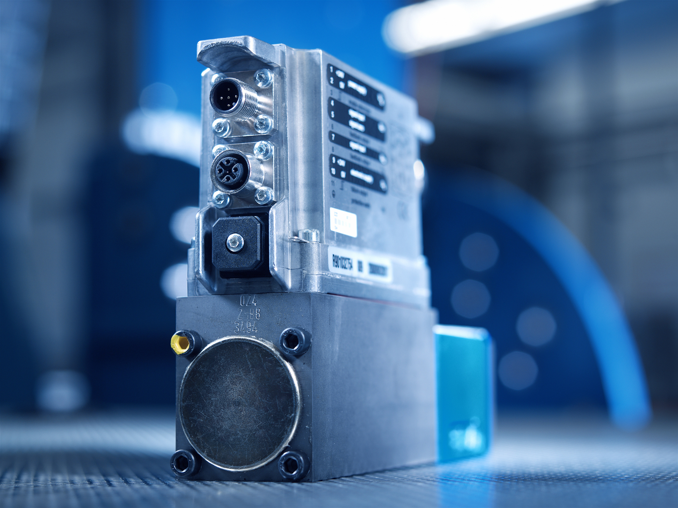 Intellingent Axis Controllers