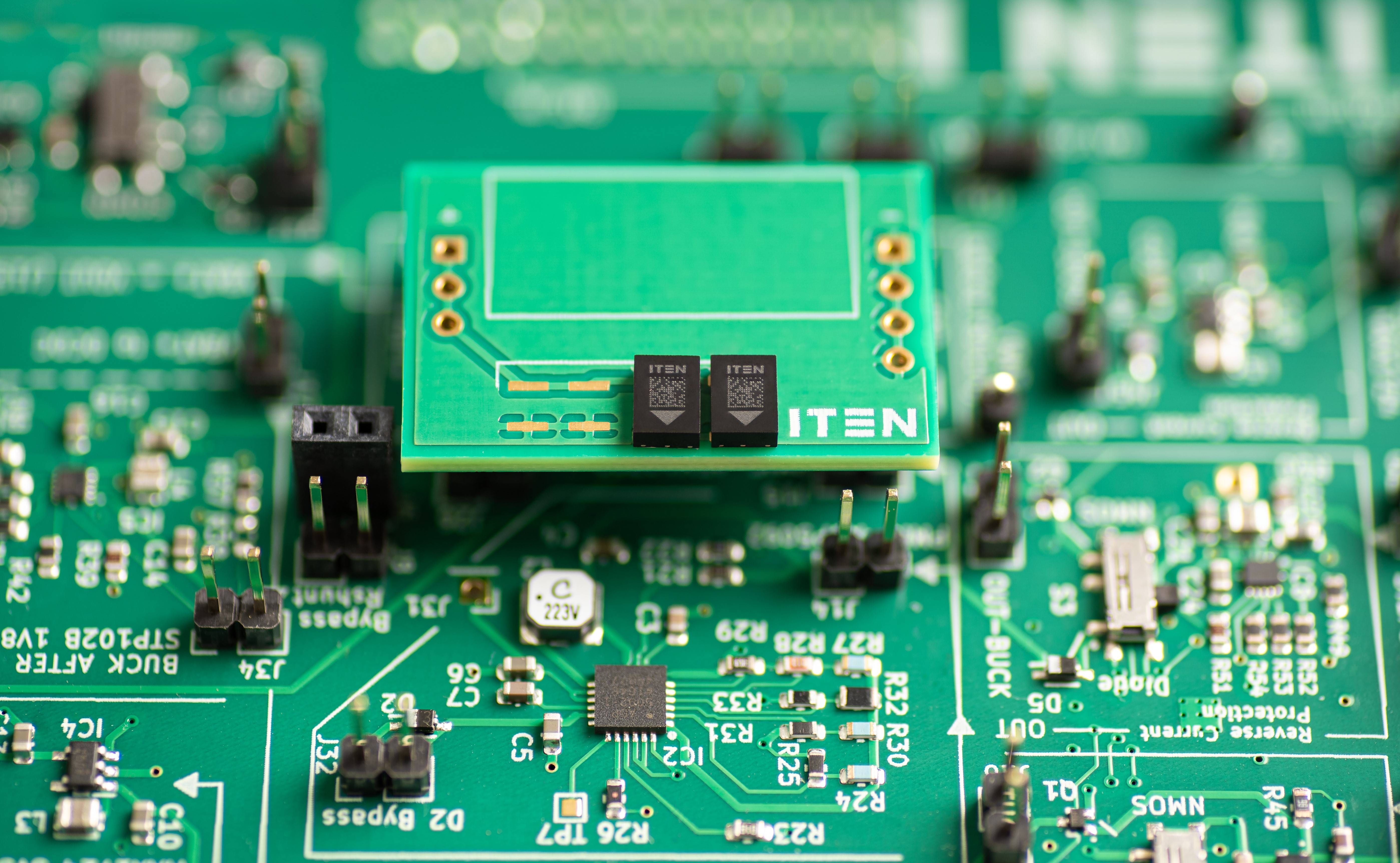 Miniature Solid-State Li-Ion Battery