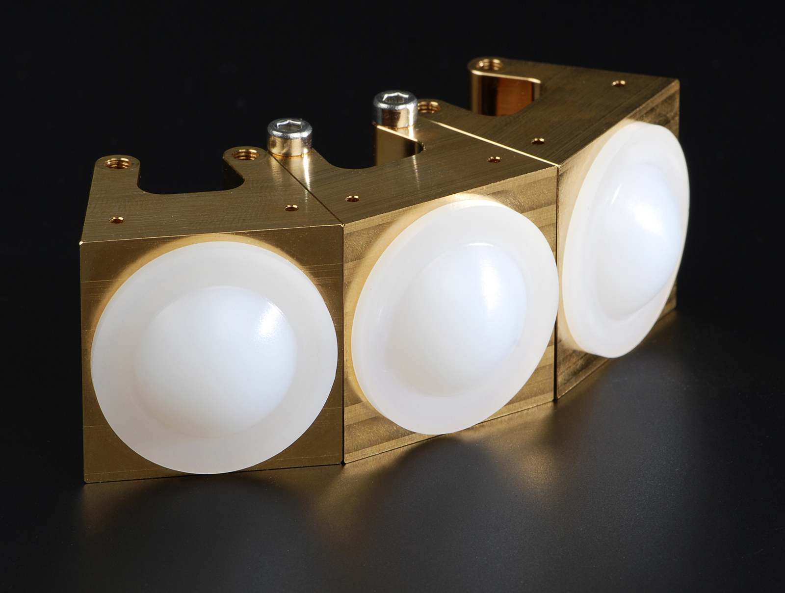 Compact Radar Takes an Inside View