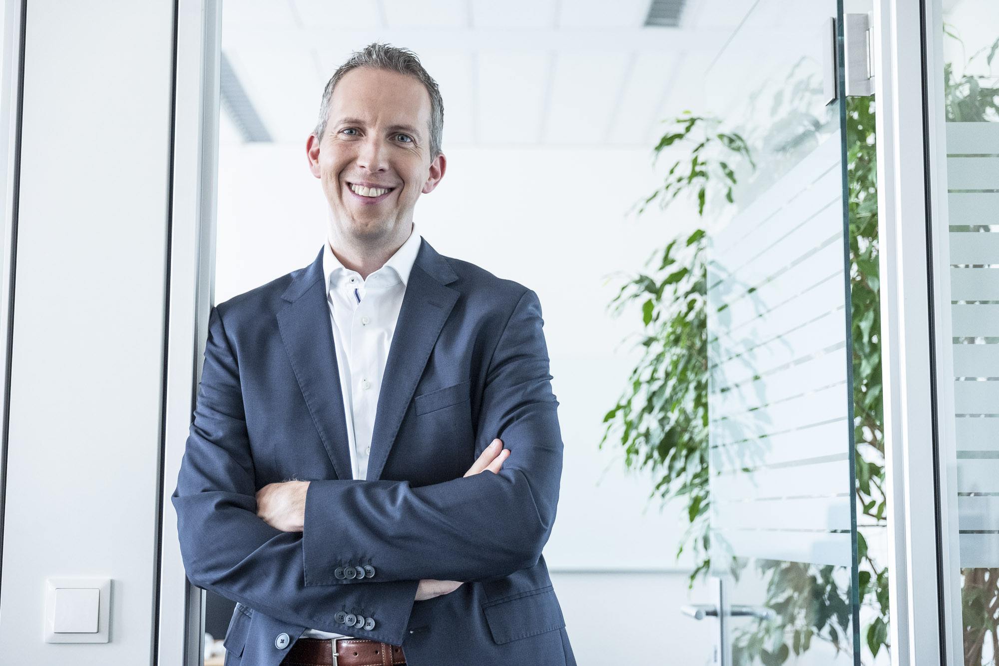 Virtual Round Table - Digitalization on the Rise: Siemens