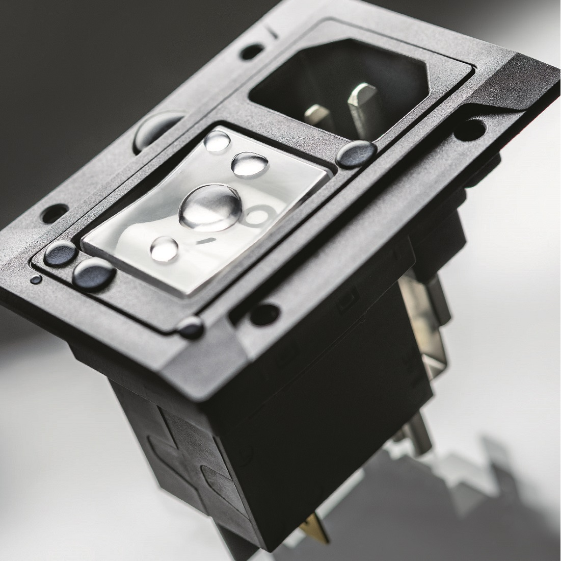 Power Entry Module DG11